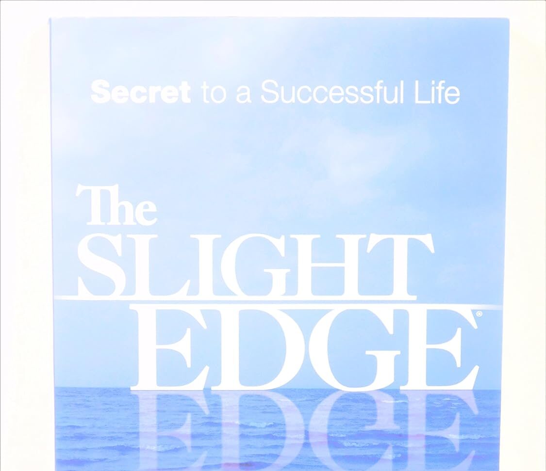 The slight edge | Moondo